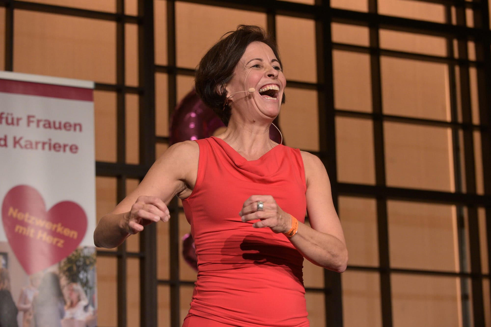 CompanyMove - info@annedamm.de